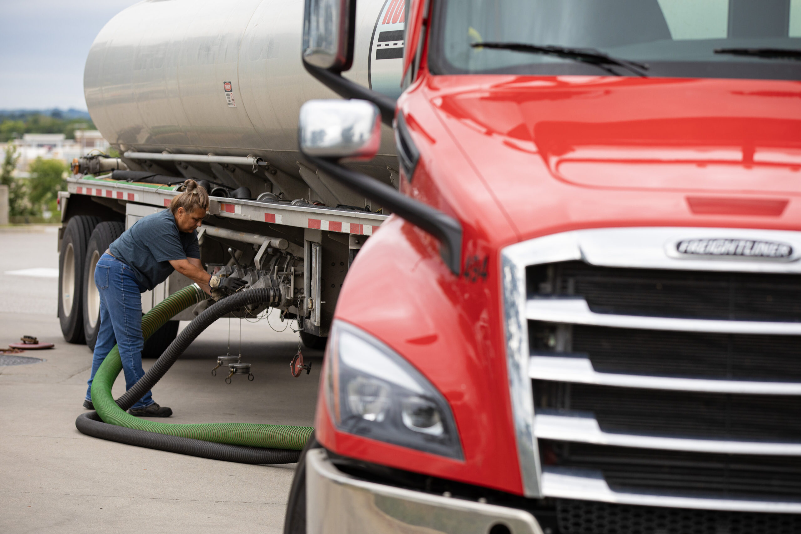 Diesel Fuel Transportation - Robertson-Williams Transport