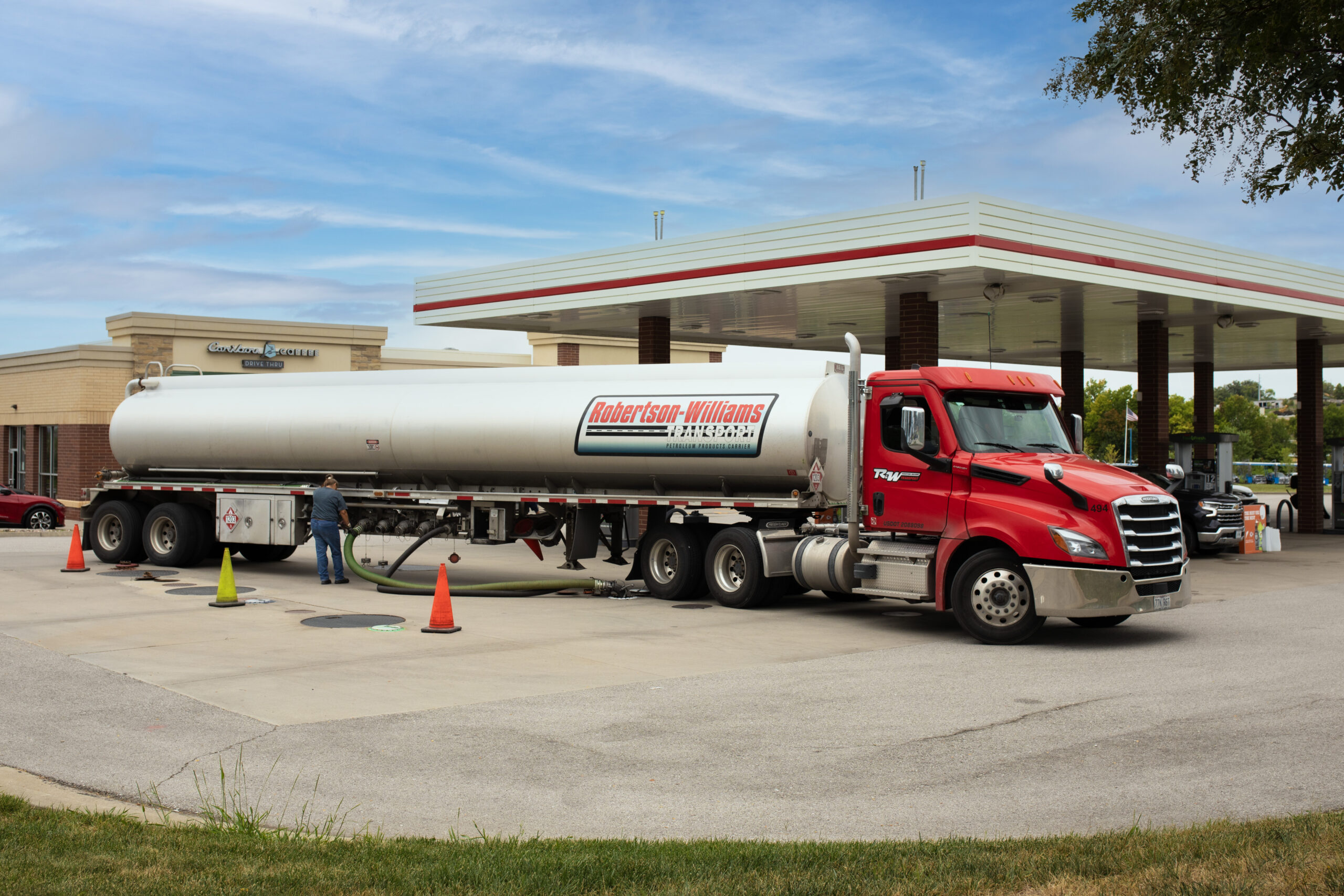 About Us - Robertson-Williams Transport